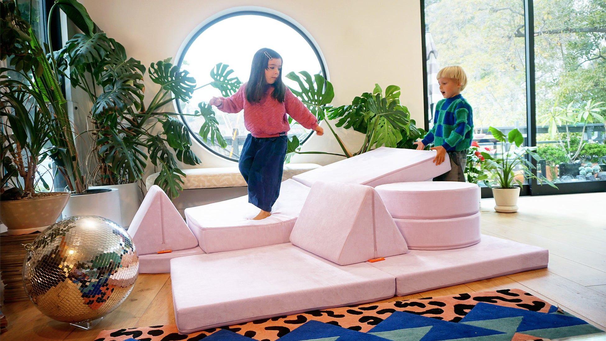Family-Friendly Furniture For Growing Imaginations™ | Nugget®